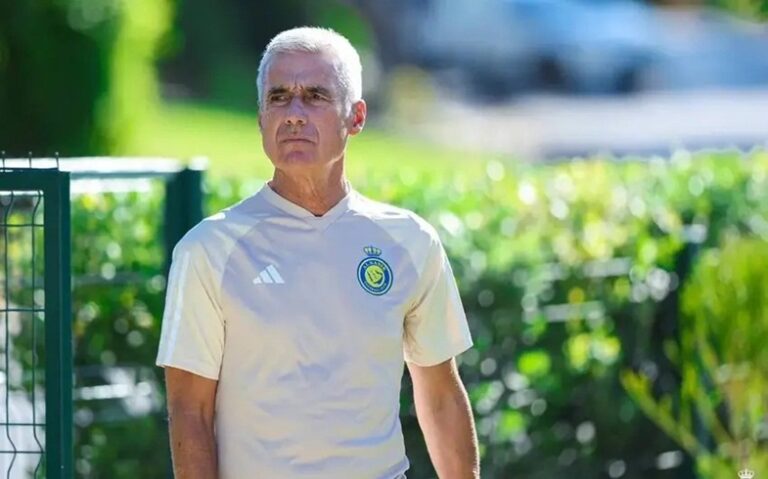 Grêmio Confirma Luís Castro como Novo Treinador para 2026